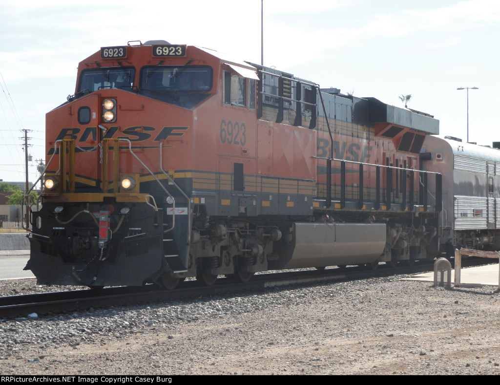 BNSF 6923